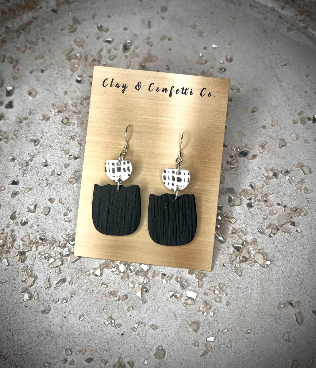 Wavy black everyday dangle – Clay+ConfettiCo